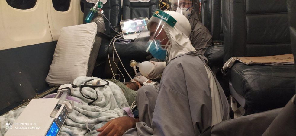 A First in Nepal: A Patient Intubated Inside a Fixed-Wing Aircraft ...